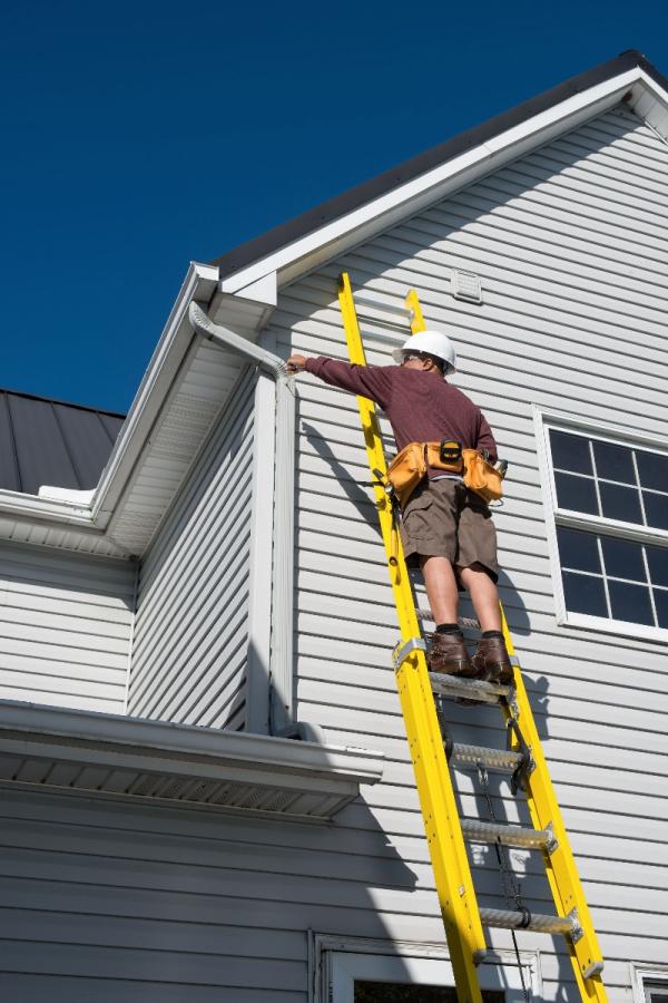 LOUISVILLE LADDER 24-FOOT FIBERGLASS EXTENSION LADDER, TYPE IAA, 375 ...
