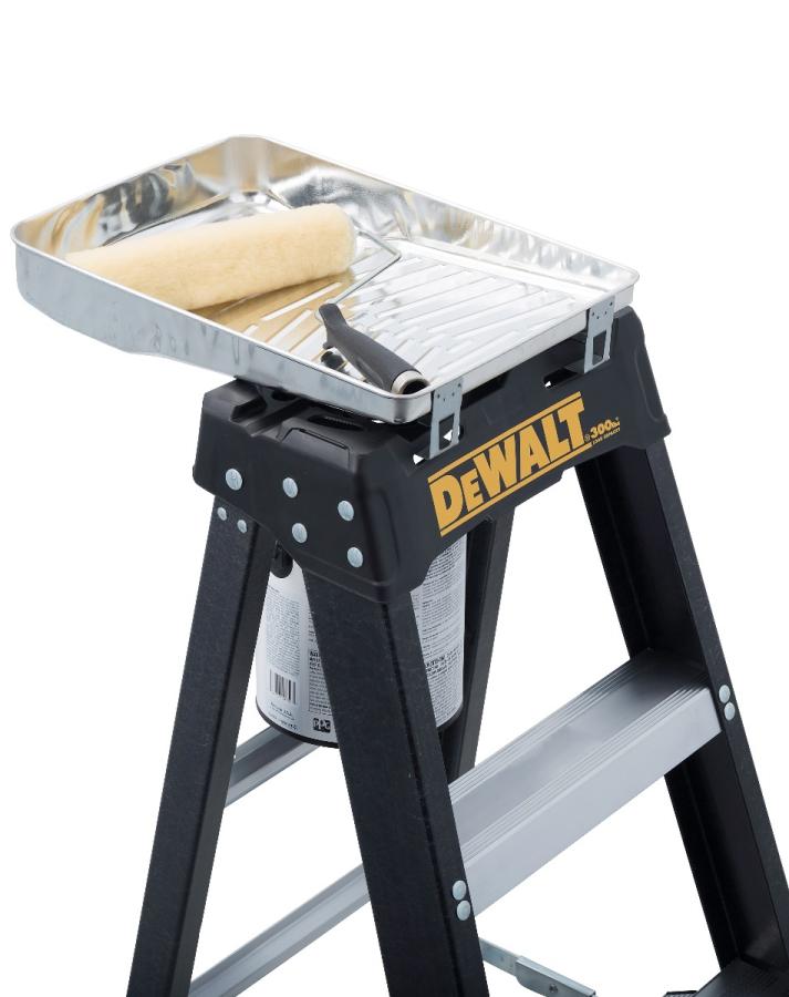 DEWALT 6-FOOT FIBERGLASS STEP LADDER, TYPE IA, 300-POUND LOAD CAPACITY ...