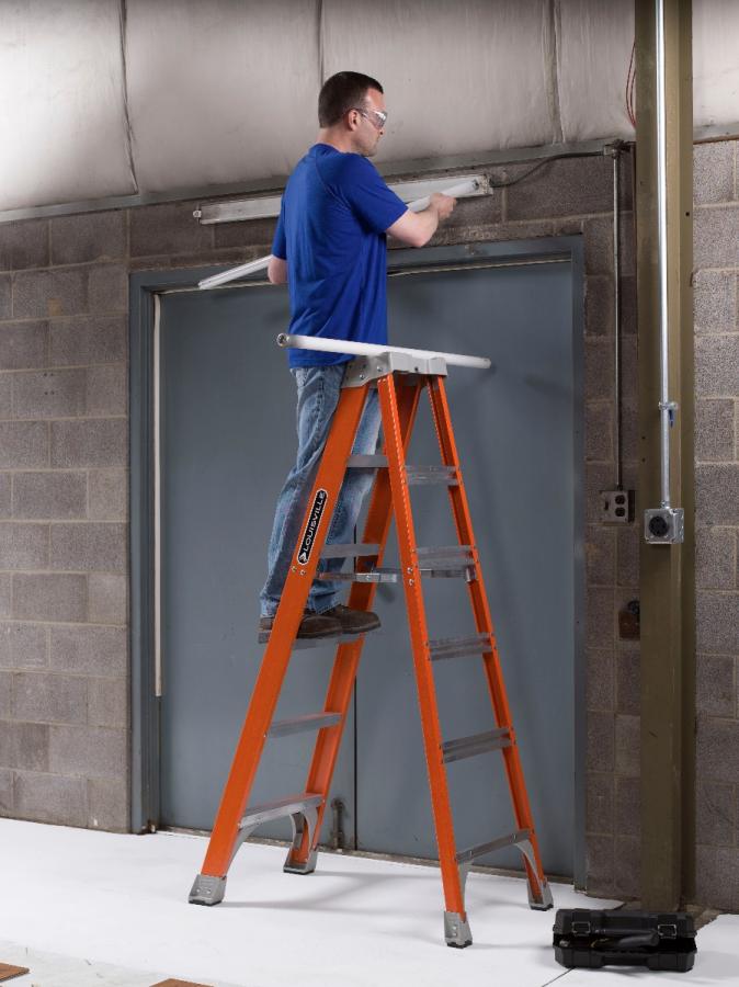 LOUISVILLE LADDER 10-FOOT FIBERGLASS STEP LADDER, TYPE IA, 300-POUND ...