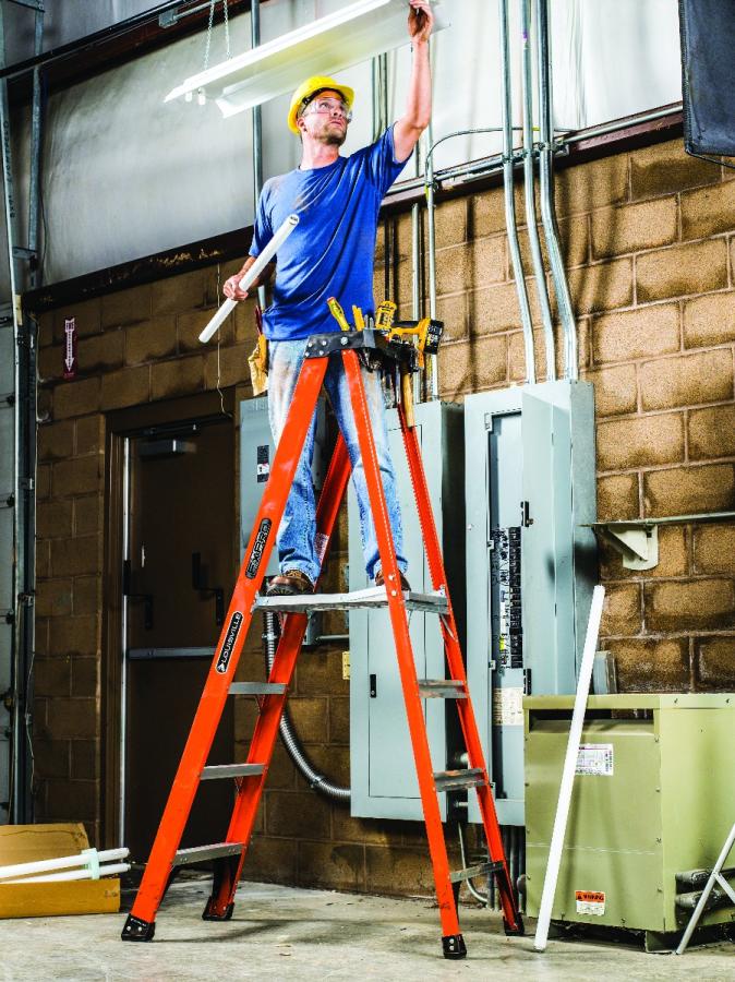 LOUISVILLE LADDER 10-FOOT FIBERGLASS PINNACLE PRO PLATFORM PLATFORM ...