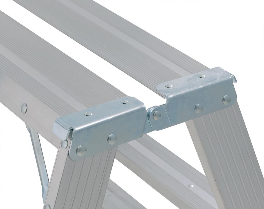 LOUISVILLE LADDER 3-FOOT ALUMINUM SAWHORSE, TYPE IA, 300-POUND LOAD ...